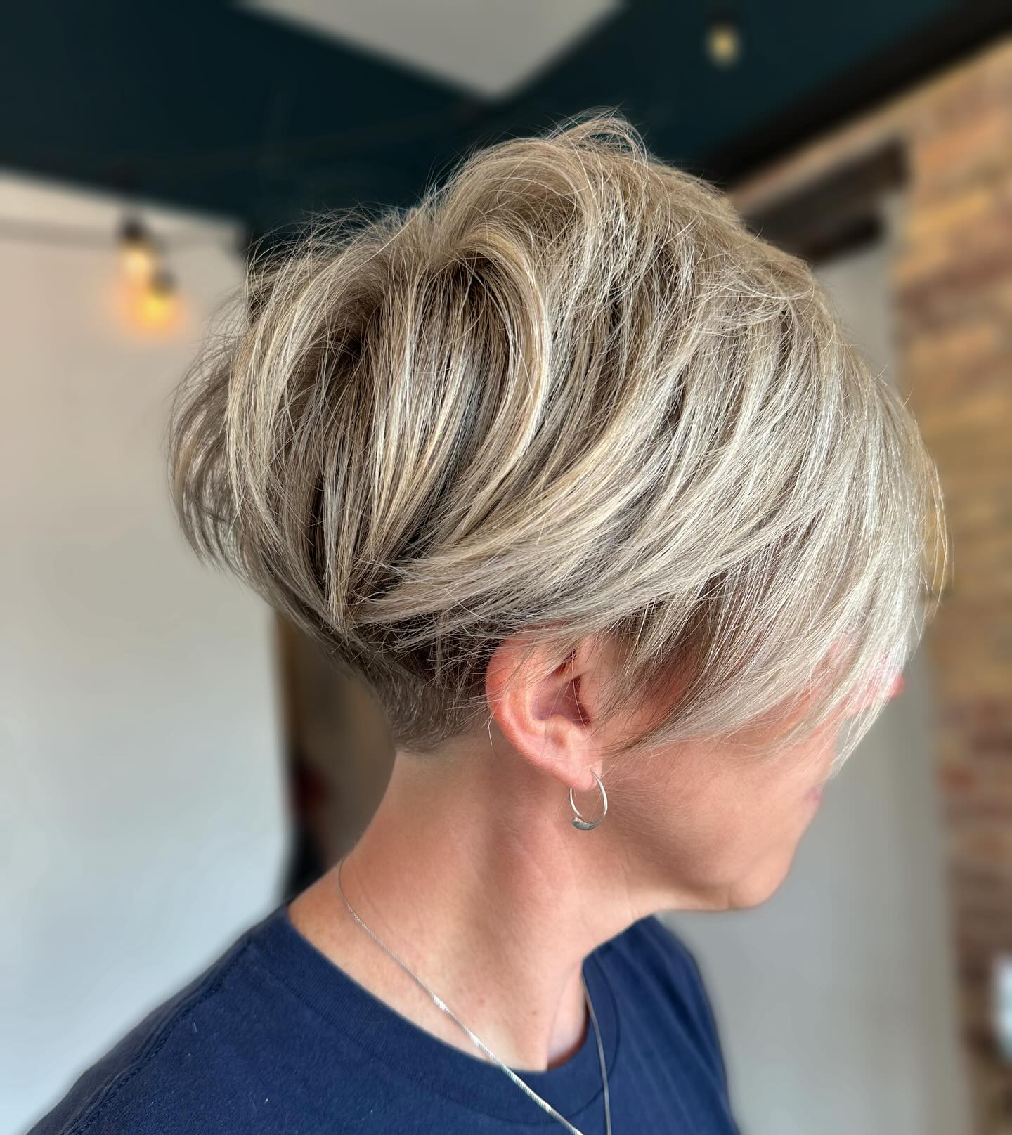 29 Stunning Short Hairstyles for Women Over 50 in 2025 to Inspire Your Next Look - divagaze.com
