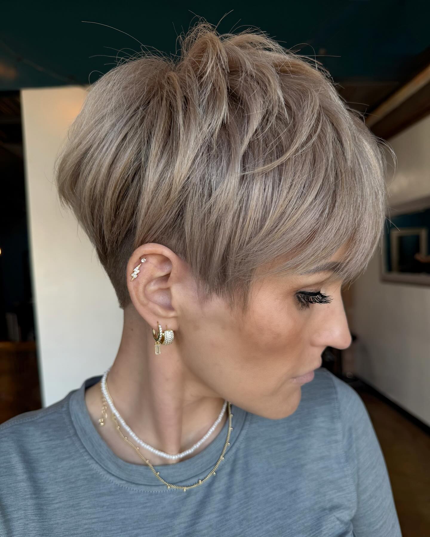 29 Stunning Short Hairstyles for Women Over 50 in 2025 to Inspire Your Next Look - divagaze.com