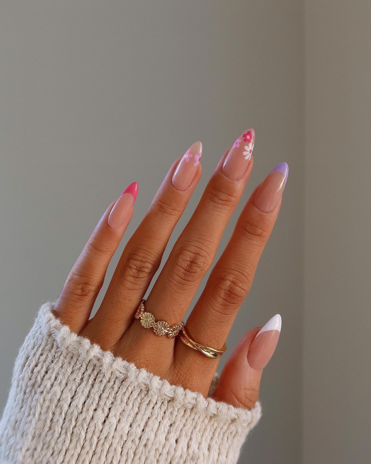 Spring Almond Nails 2024: A Blossoming Trend of Elegance and Creativity ...