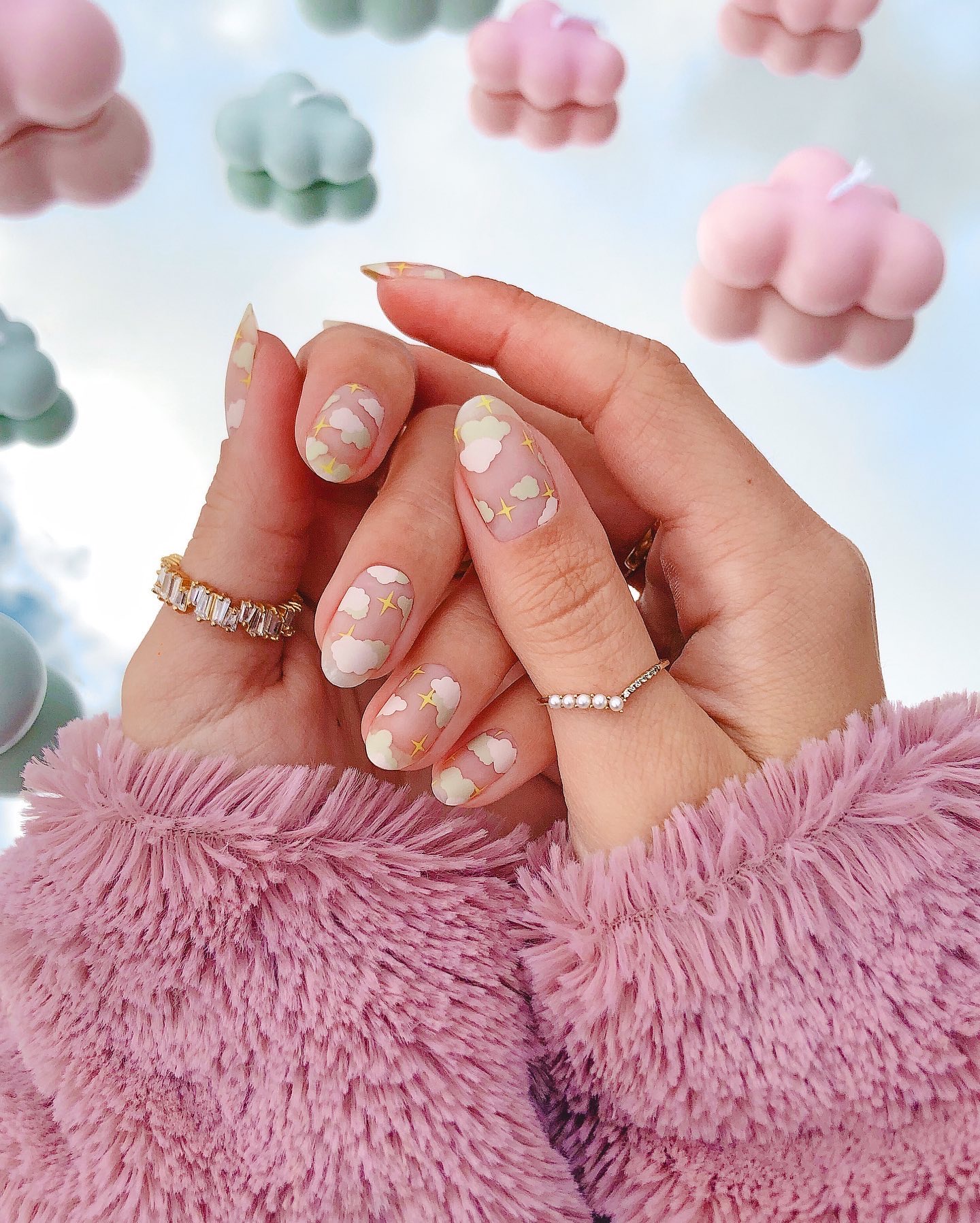 Spring Reimagined: Short Round Spring Nails 2024 – The Ultimate Guide ...
