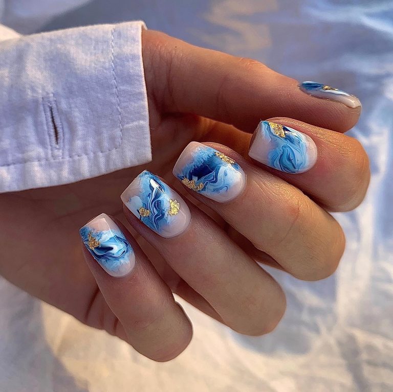 Embracing Serenity and Style: The Guide to Blue Spring Nails - divagaze.com