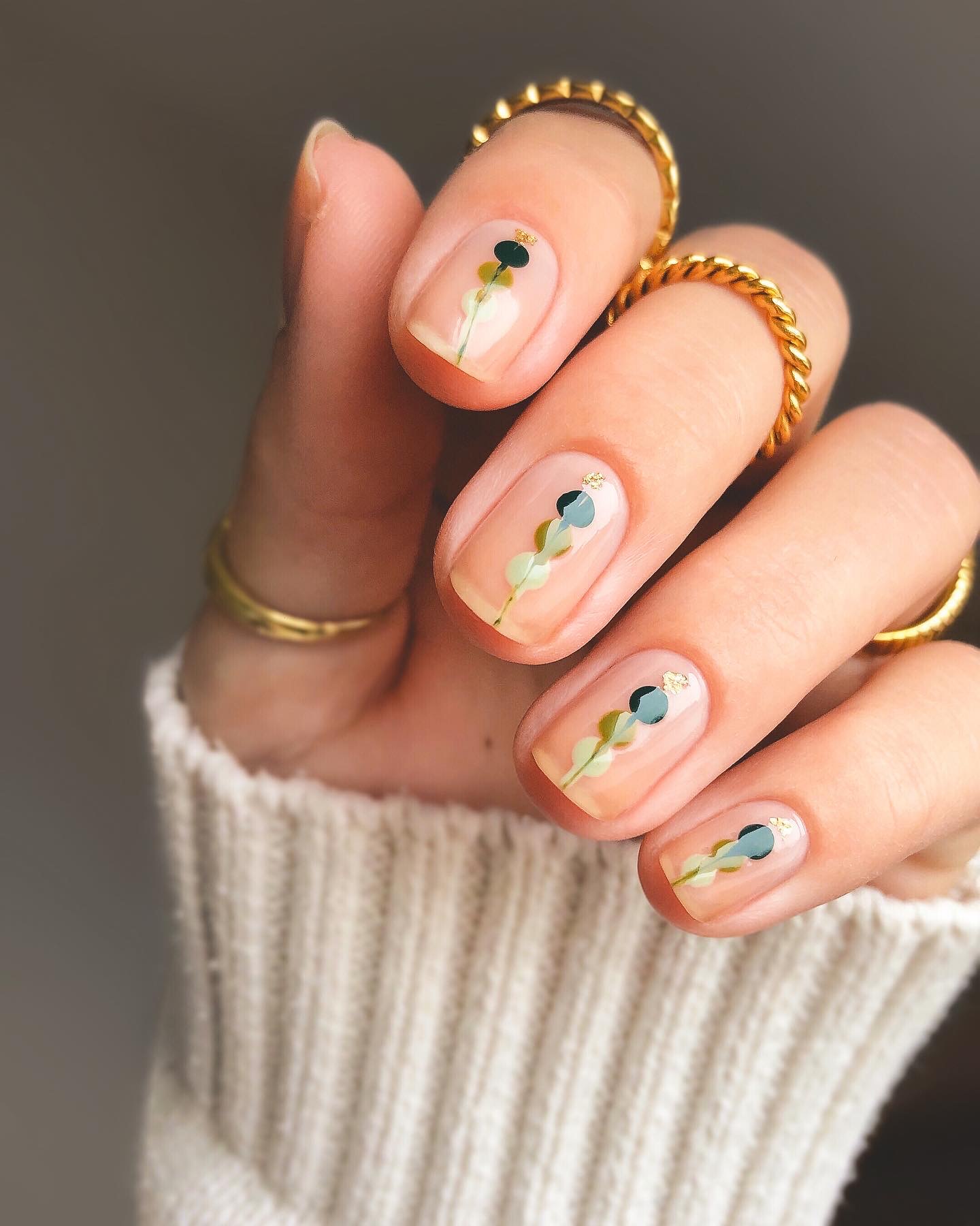 Spring Nails 2024: Short Styles Blossoming with Trendy Designs and ...