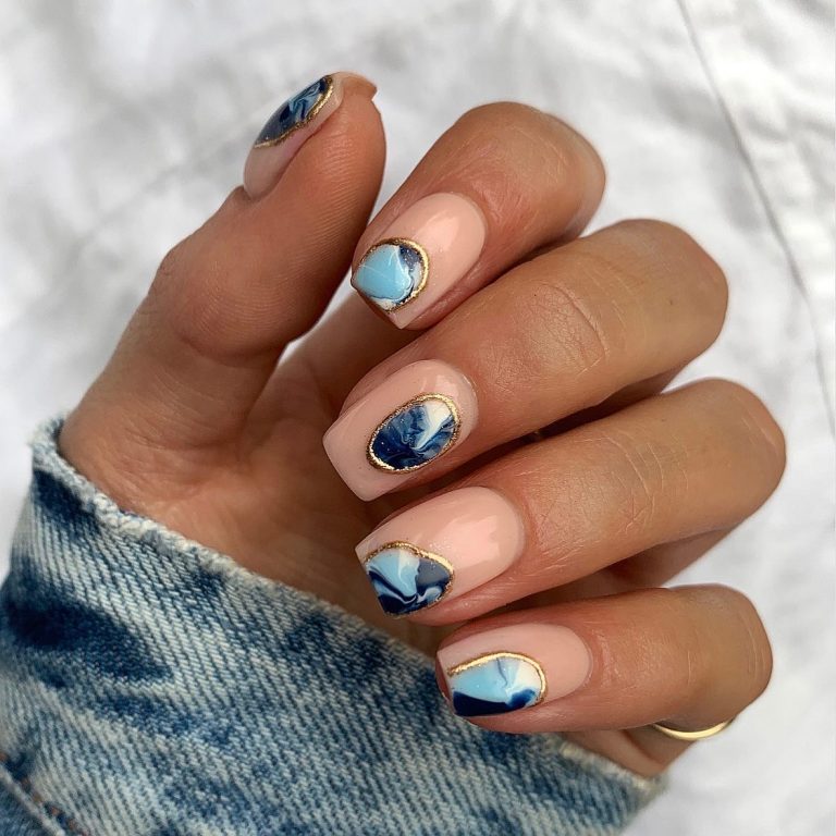 Embracing Serenity and Style: The Guide to Blue Spring Nails - divagaze.com