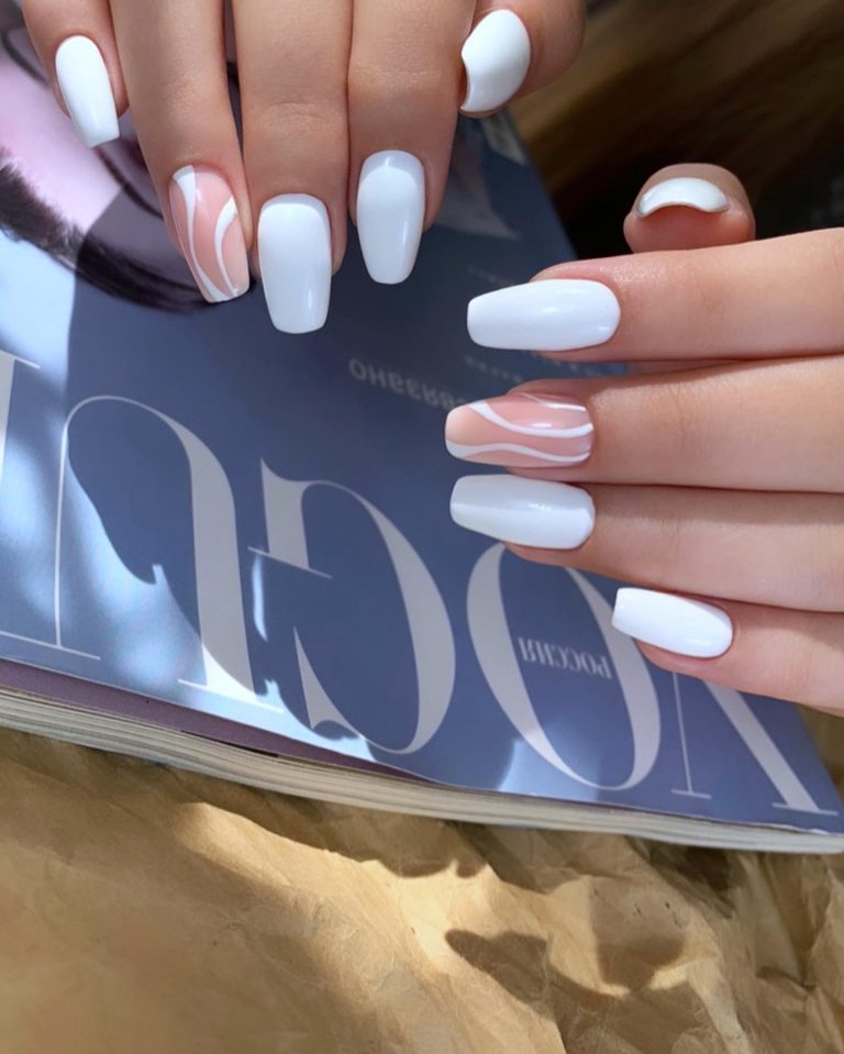 White Spring Nails: Embracing the Season's Purest Trend - divagaze.com