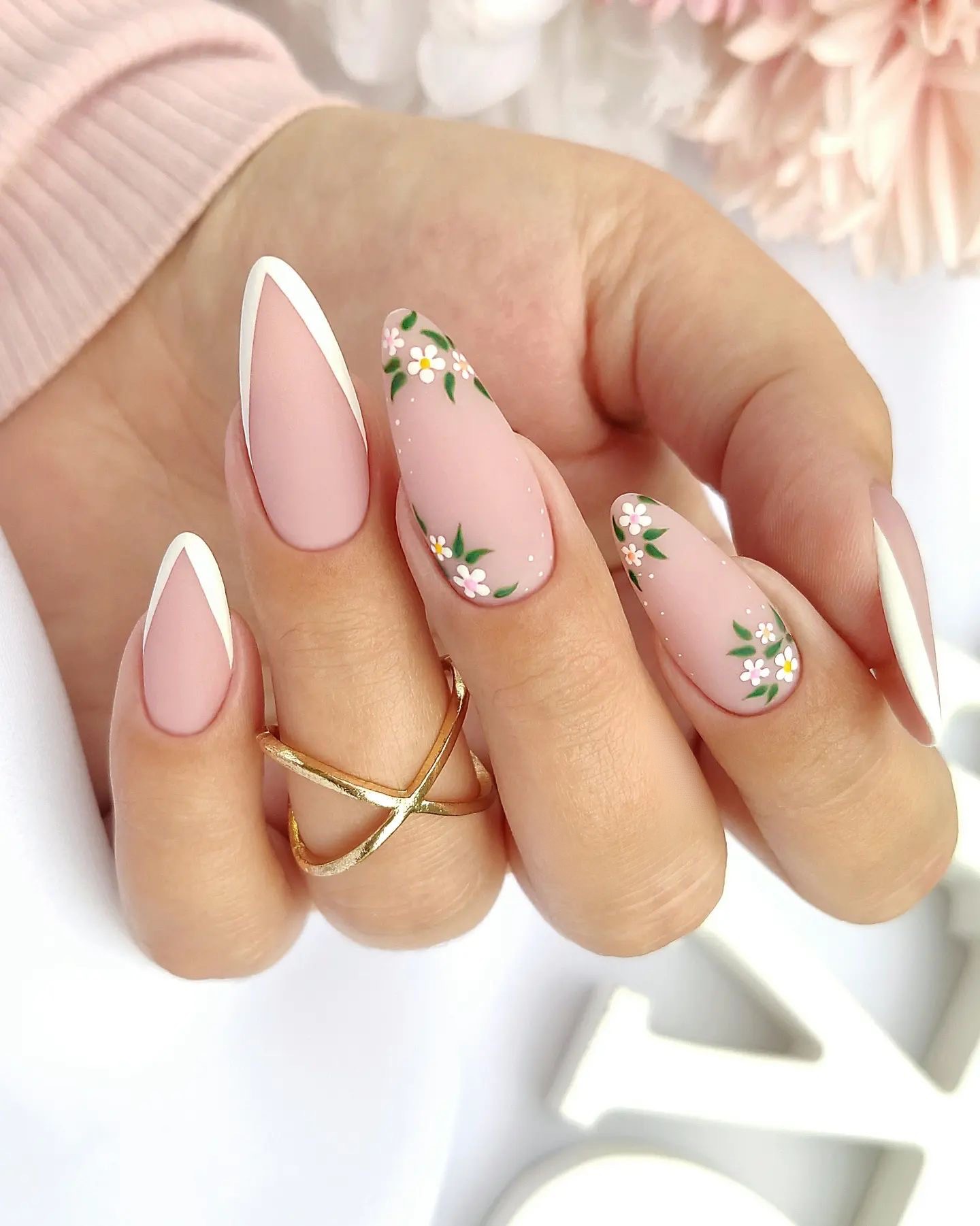 Matte Spring Nails 2024: Embracing Elegance with Seasonal Hues and ...