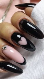 Black Spring Nails: Embracing Edgy Elegance in 2024's Chicest Trend ...