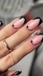 Black Spring Nails: Embracing Edgy Elegance in 2024's Chicest Trend ...