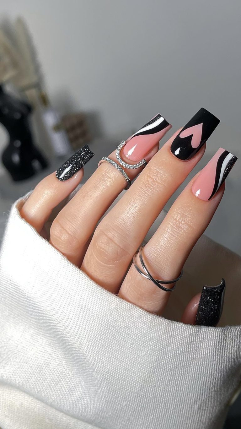 Black Spring Nails: Embracing Edgy Elegance in 2024's Chicest Trend ...