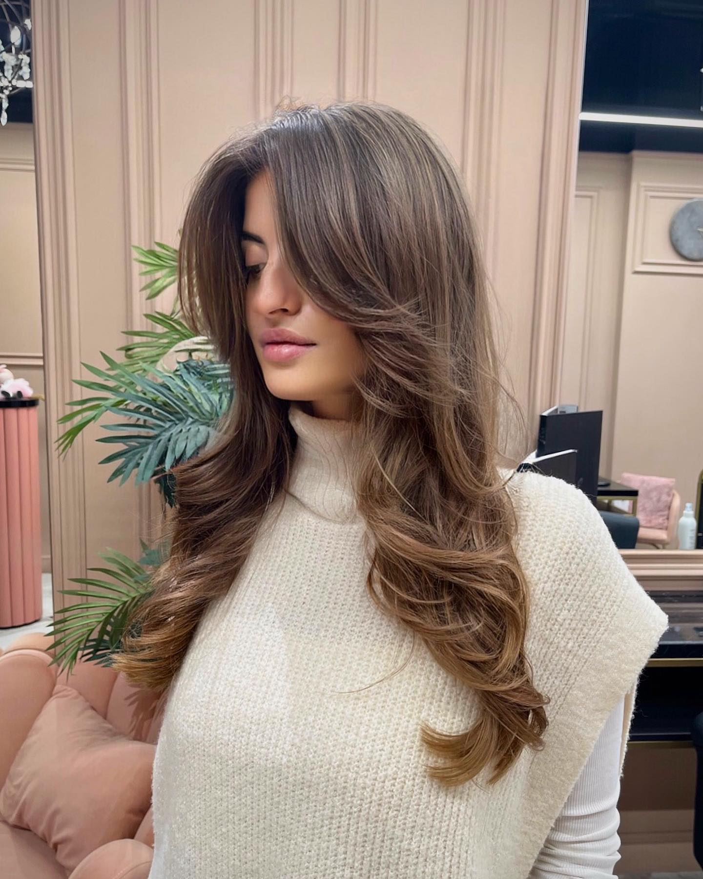 Top 28 Spring Haircuts for Long Hair - Fresh Looks for 2024! - divagaze.com