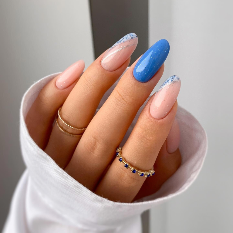 Embracing Serenity and Style: The Guide to Blue Spring Nails - divagaze.com