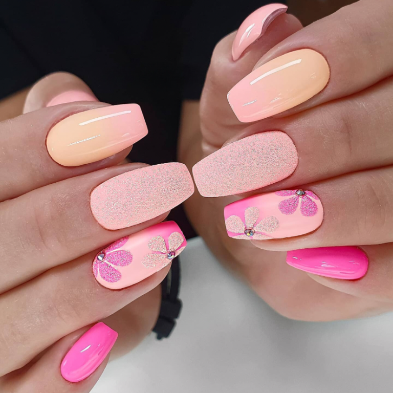 Top 28 Graduation Nails 2024: Celebrate with Trendy, Chic Designs ...