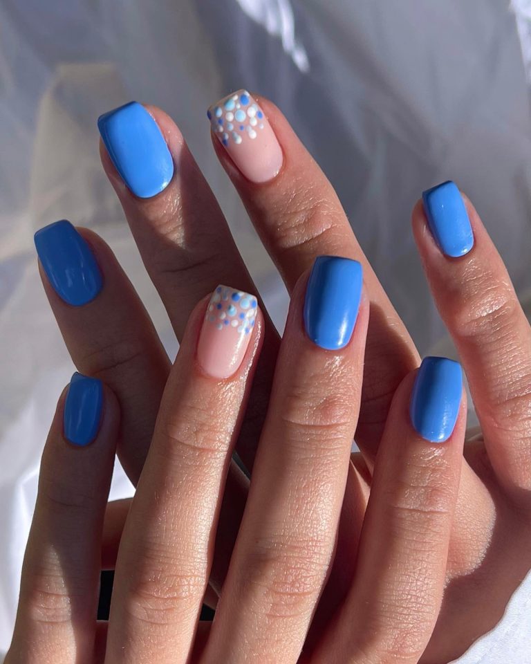 Embracing Serenity and Style: The Guide to Blue Spring Nails - divagaze.com