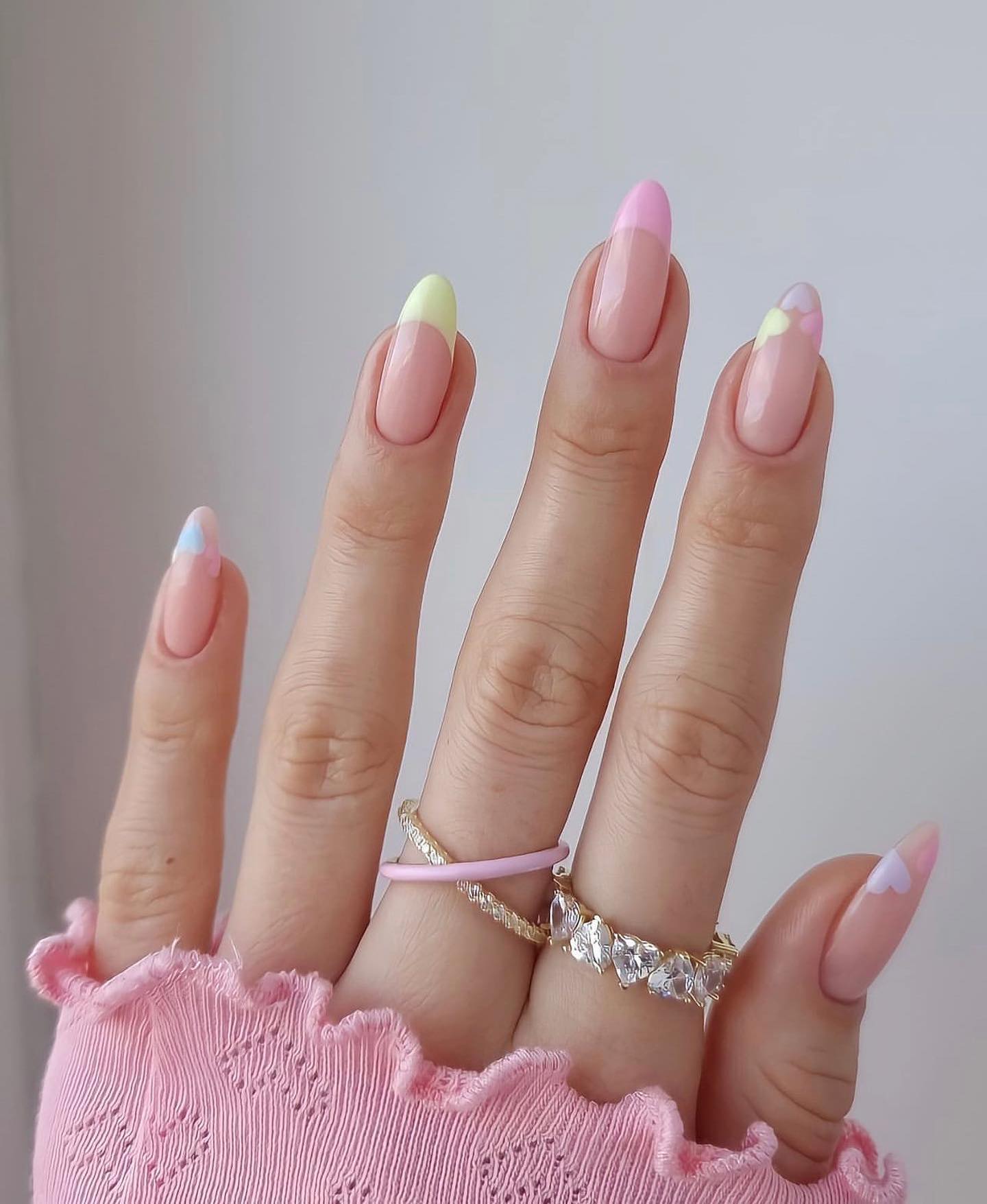 27 Trendy Spring Almond Nails Ideas for 2024: A Fresh Take on Fashion!