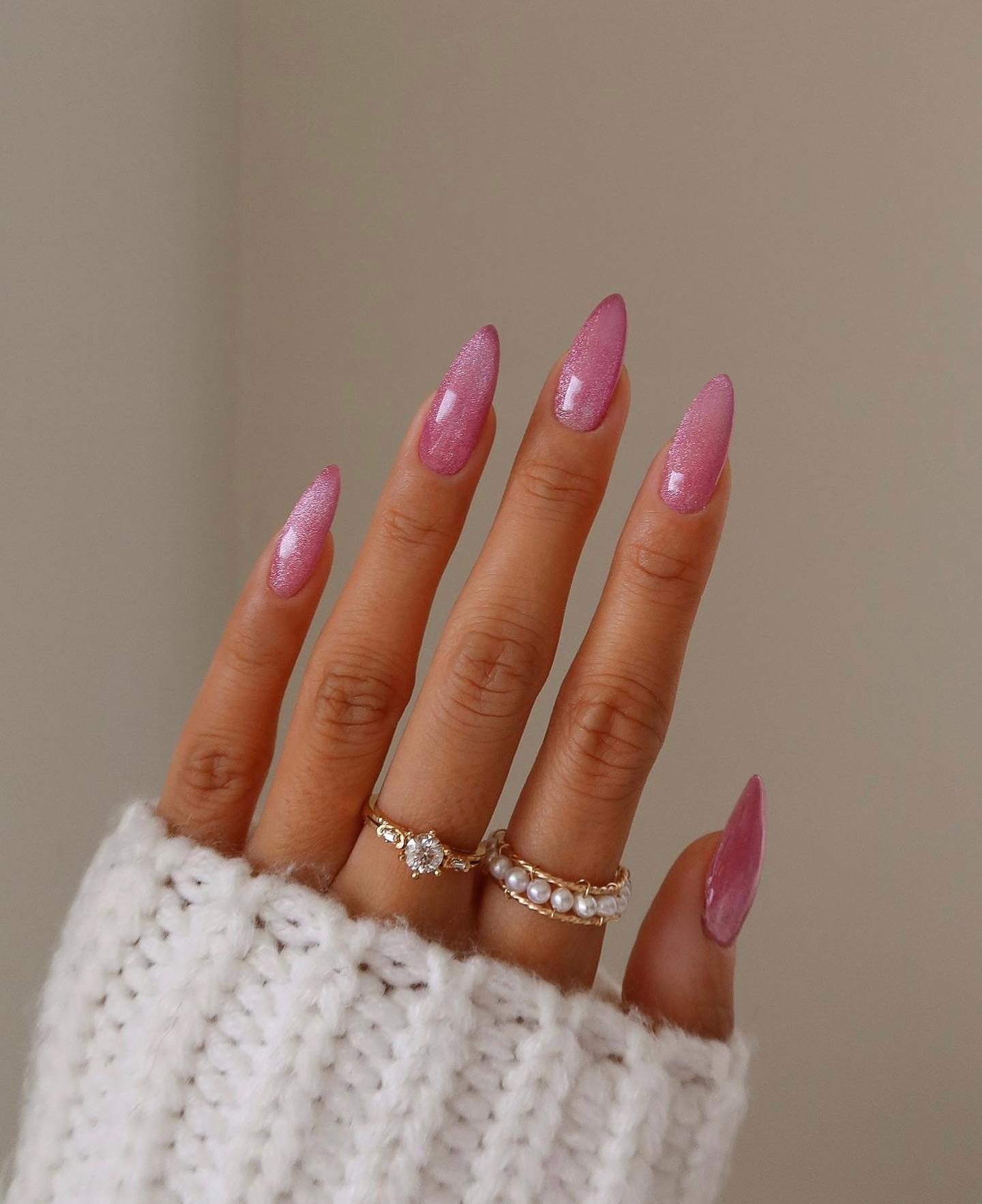 25 Dazzling Spring Sparkle Nail Trends to Elevate Your 2024 Style!