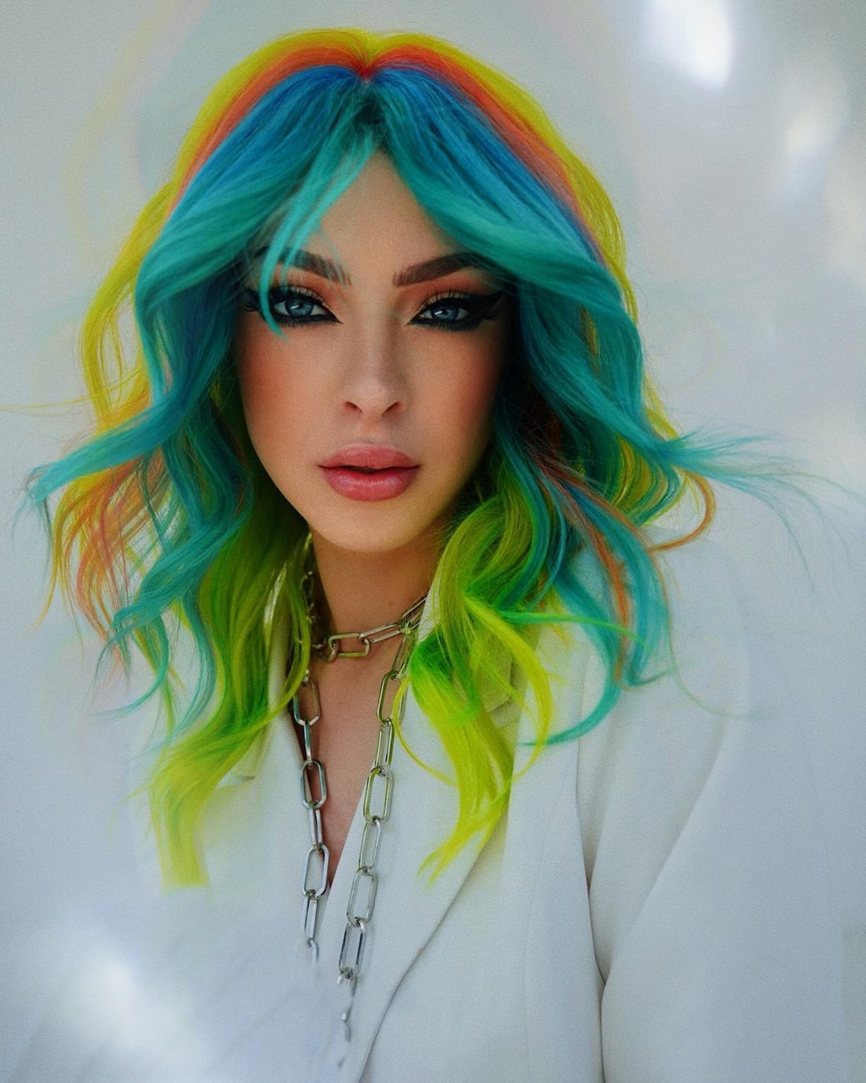 35 Vibrant Hair Colors for Spring 2024 - Revamp Your Look!