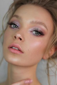 Top 36 Spring Makeup 2024 Trends – Revitalize Your Beauty Routine!