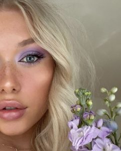 Top 36 Spring Makeup 2024 Trends – Revitalize Your Beauty Routine!