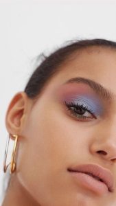 Top 36 Spring Makeup 2024 Trends – Revitalize Your Beauty Routine!