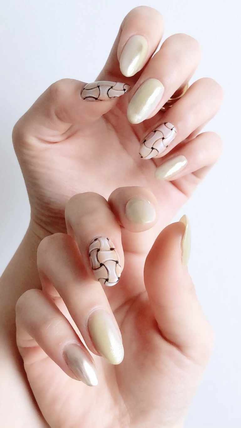 Top 28 Light Spring Nails 2024: Trendy Pastels & Elegant Designs!