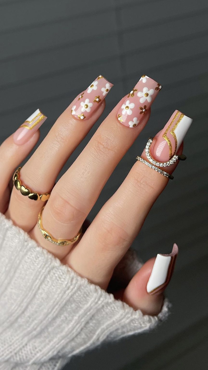 Top 20 Trendy Square Nails Ideas for 2024: Unleash Your Style!