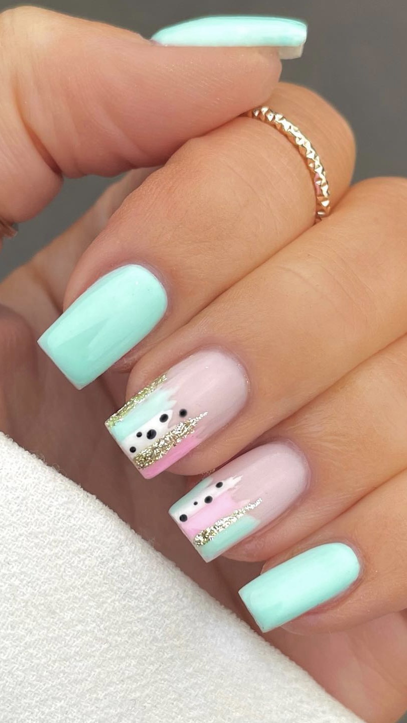 Top 20 Trendy Square Nails Ideas for 2024: Unleash Your Style!