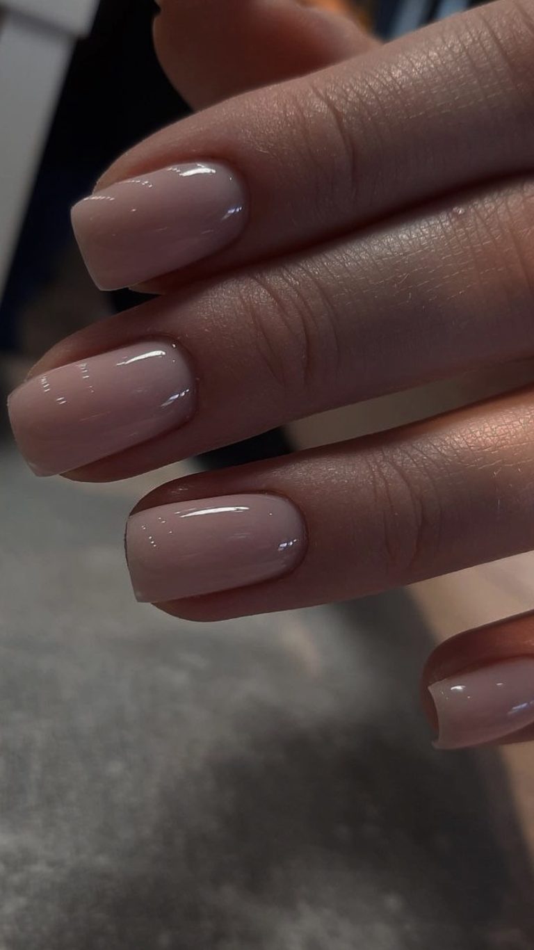 Discover Top 31 Casual Nail Designs 2024 - Elevate Your Daily Style!