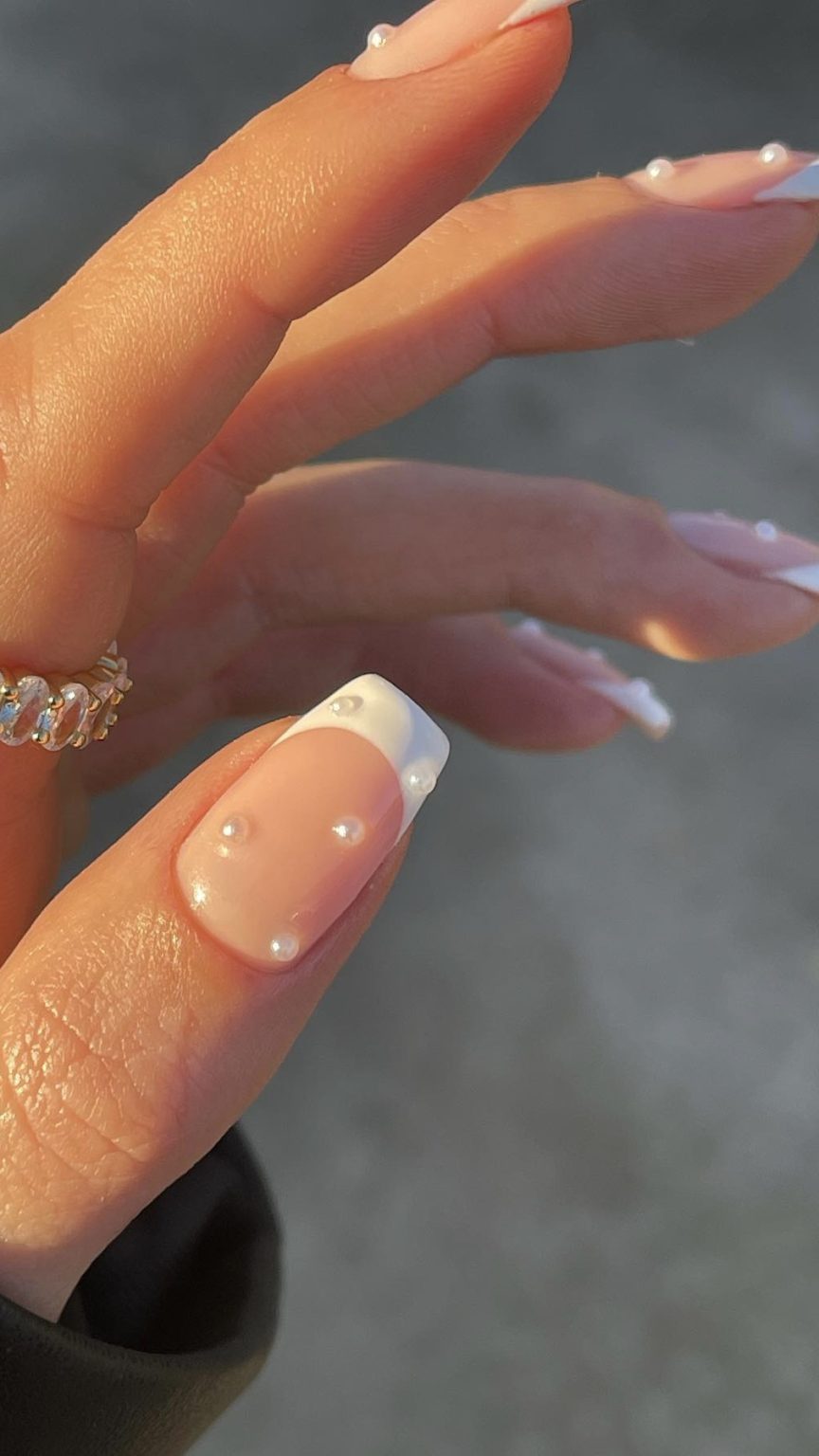 Top 28 Light Spring Nails 2024: Trendy Pastels & Elegant Designs!