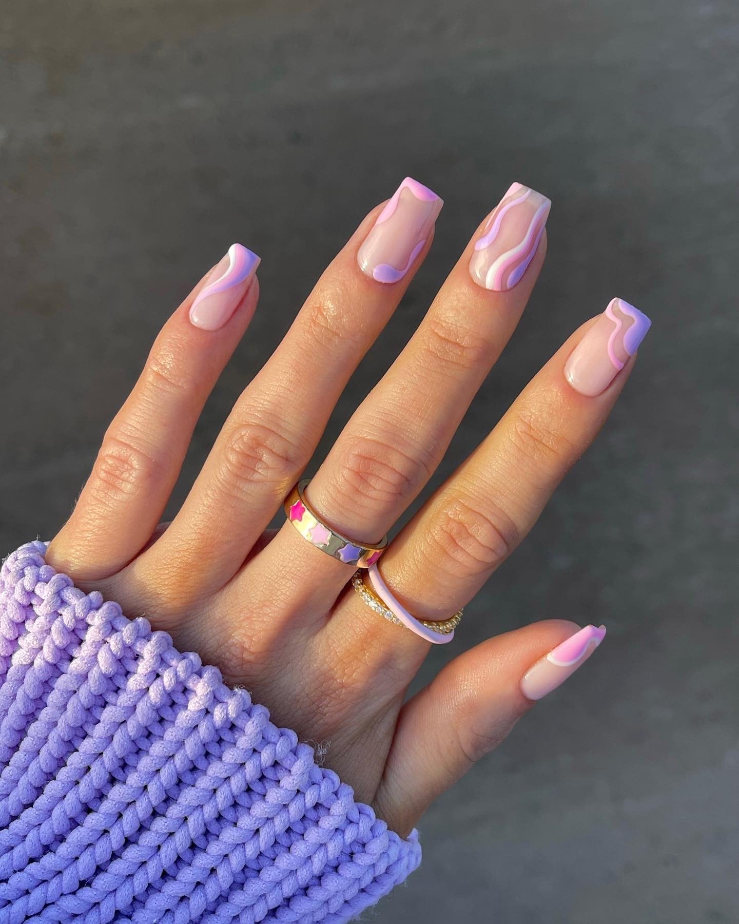 31 Best Spring Nail Colors 2024: Trendy Designs for a Fashion-Forward Look