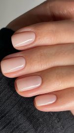 Top 28 Light Spring Nails 2024: Trendy Pastels & Elegant Designs!