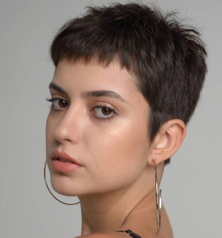 Top 26 Short Haircuts for Summer 2024 - Embrace Chic & Cool Styles ...