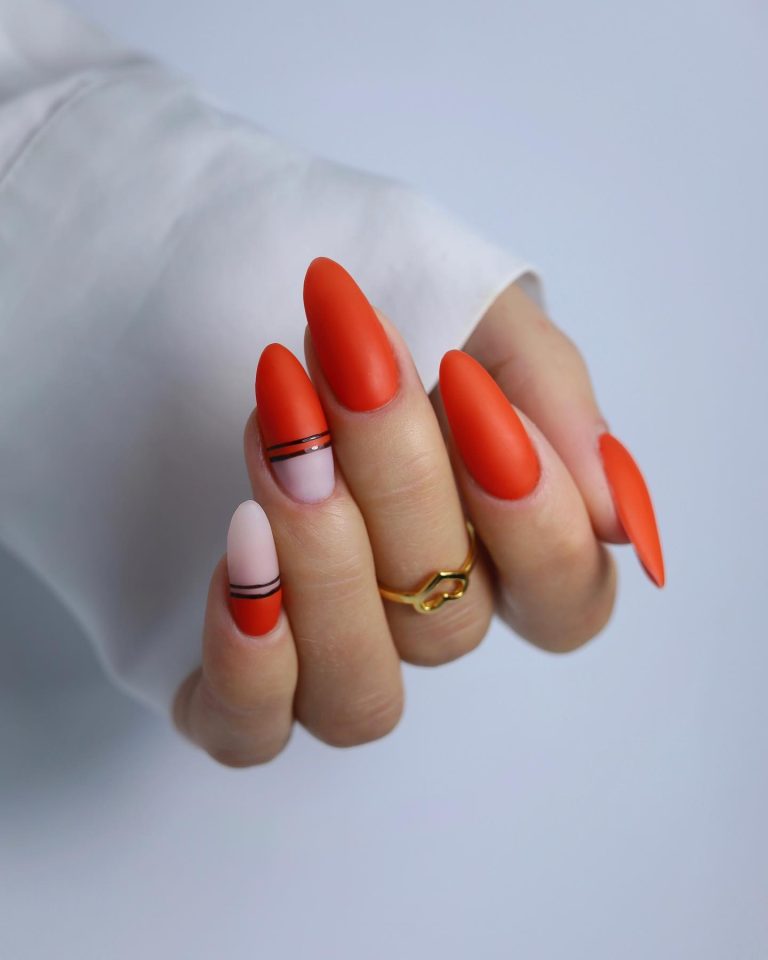21 Red Summer Nails 2024: Unveil Trendy Vibrant Designs! - divagaze.com
