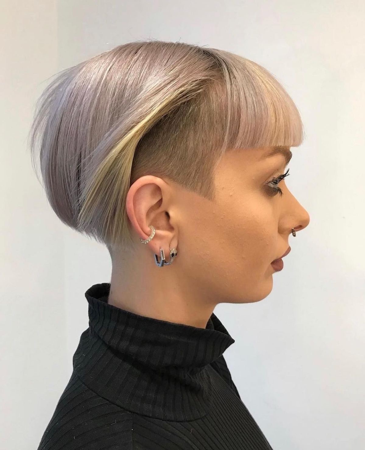 Chic Revolution: 36 Shaved Hairstyles for Women 2024 - Trendsetting ...