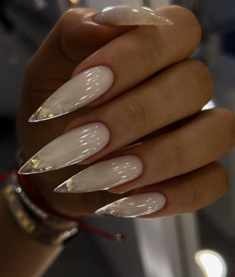 32 Aesthetic Acrylic Nail Designs to Elevate Your Style in 2024 ...