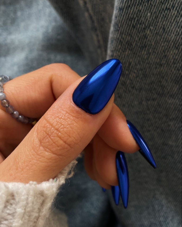 Top 26 Blue Chrome Nails: Dazzle with Trendy Shades & Designs ...