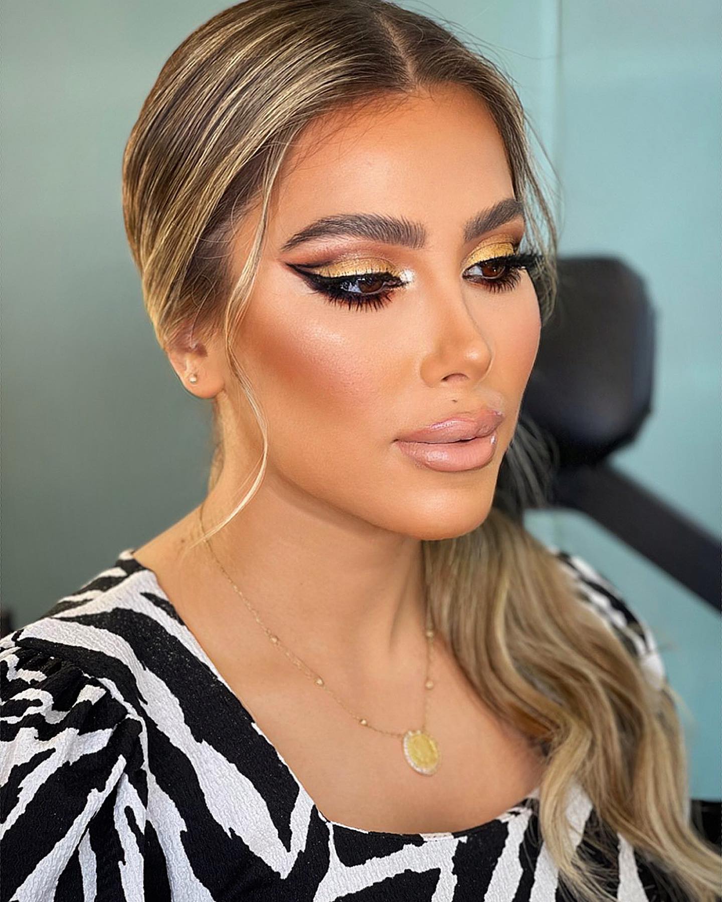 26 Eye Makeup Trends for Summer 2024: Bright, Bridal & Beach Looks ...