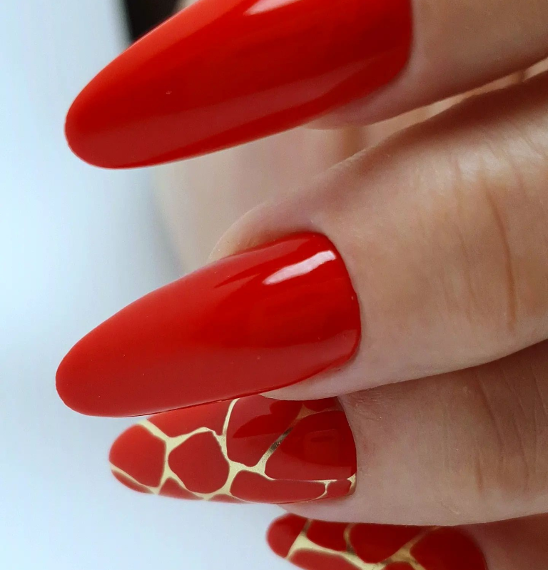 21 Red Summer Nails 2024: Unveil Trendy Vibrant Designs! - divagaze.com