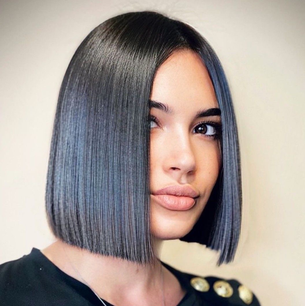 Top 23 Straight Hairstyles for Women 2024: Chic & Trendy Looks ...