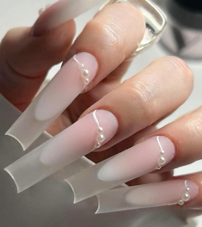 24 Square Acrylic Nails: Chic & Trendy Designs for 2024! - divagaze.com