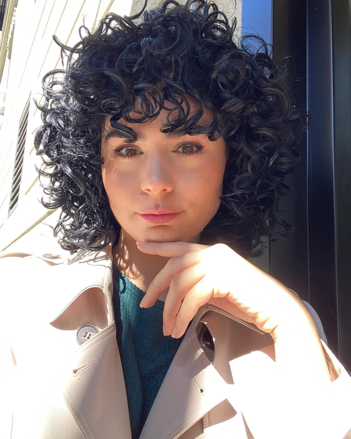 Top 28 Medium Curly Hairstyles for Women 2024 – Embrace Your Curls ...