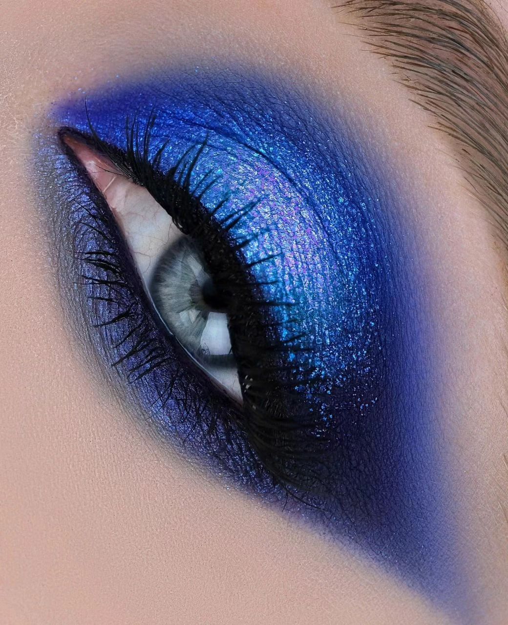 2024's Top 25 Eyeshadow for Blue Eyes - Trends to Make Your Gaze Pop ...