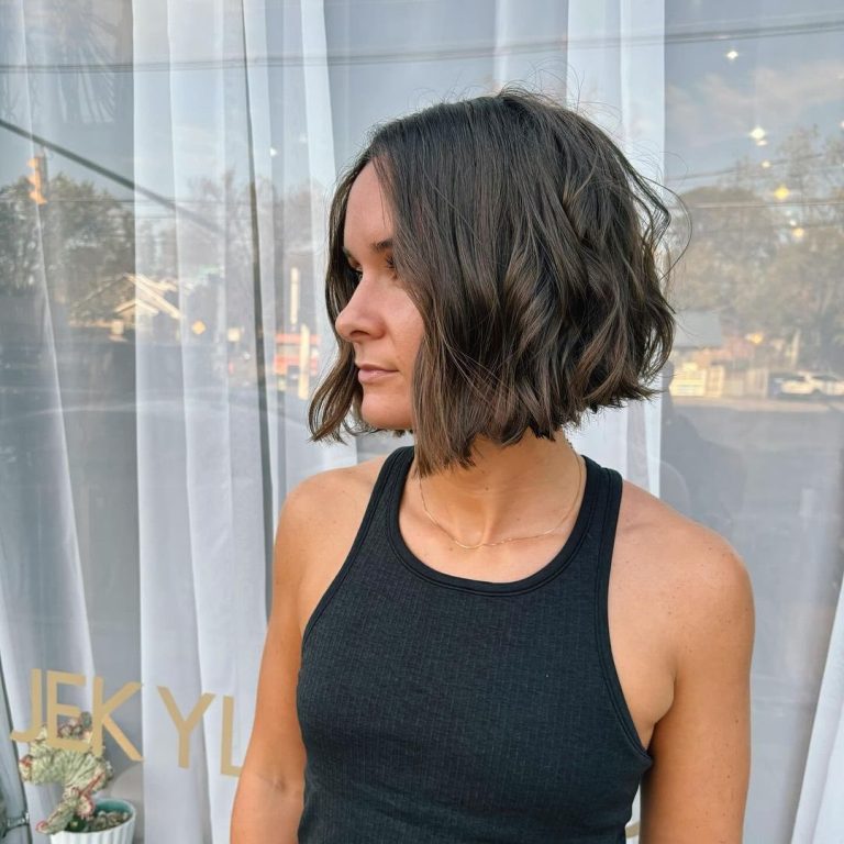 38 Bob Haircut Styles for a Trendy 2024 Look - Find Your Inspiration ...