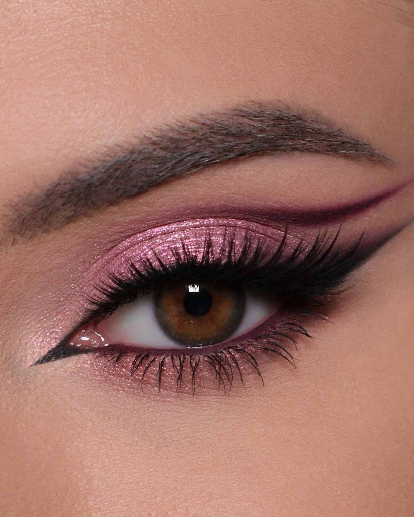 Explore 33 Pink Eyeshadow Looks: From Soft Elegance to Bold Drama ...