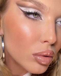 27 White Eyeshadow Looks That Transform Your Style in 2024 | Ultimate ...