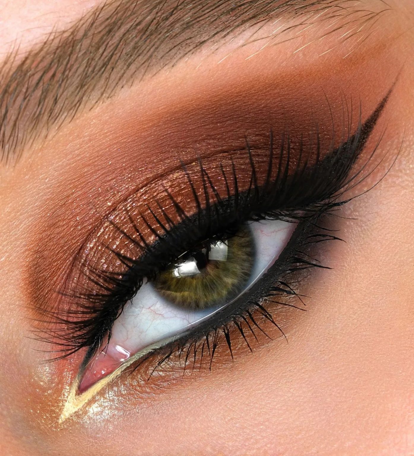 Top 33 Brown Makeup Looks for 2024 - Trendy, Elegant, and Timeless ...