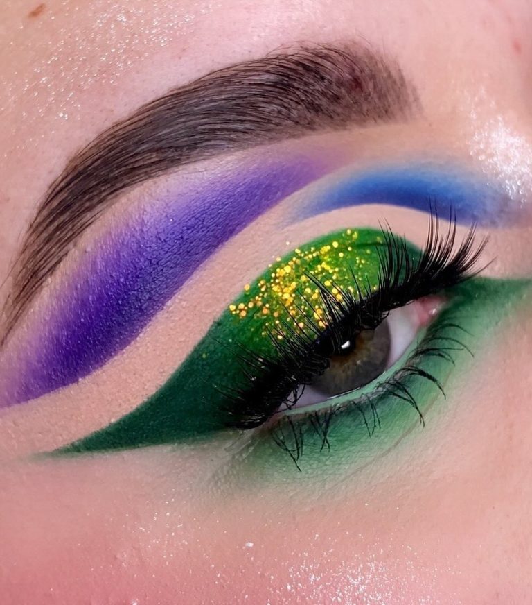34 Green Eyeshadow Looks: From Mint Elegance to Emerald Glam - divagaze.com