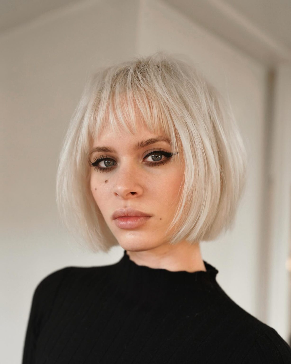 36 Trending Bob Haircuts with Bangs for a Fresh Look in 2024 - divagaze.com