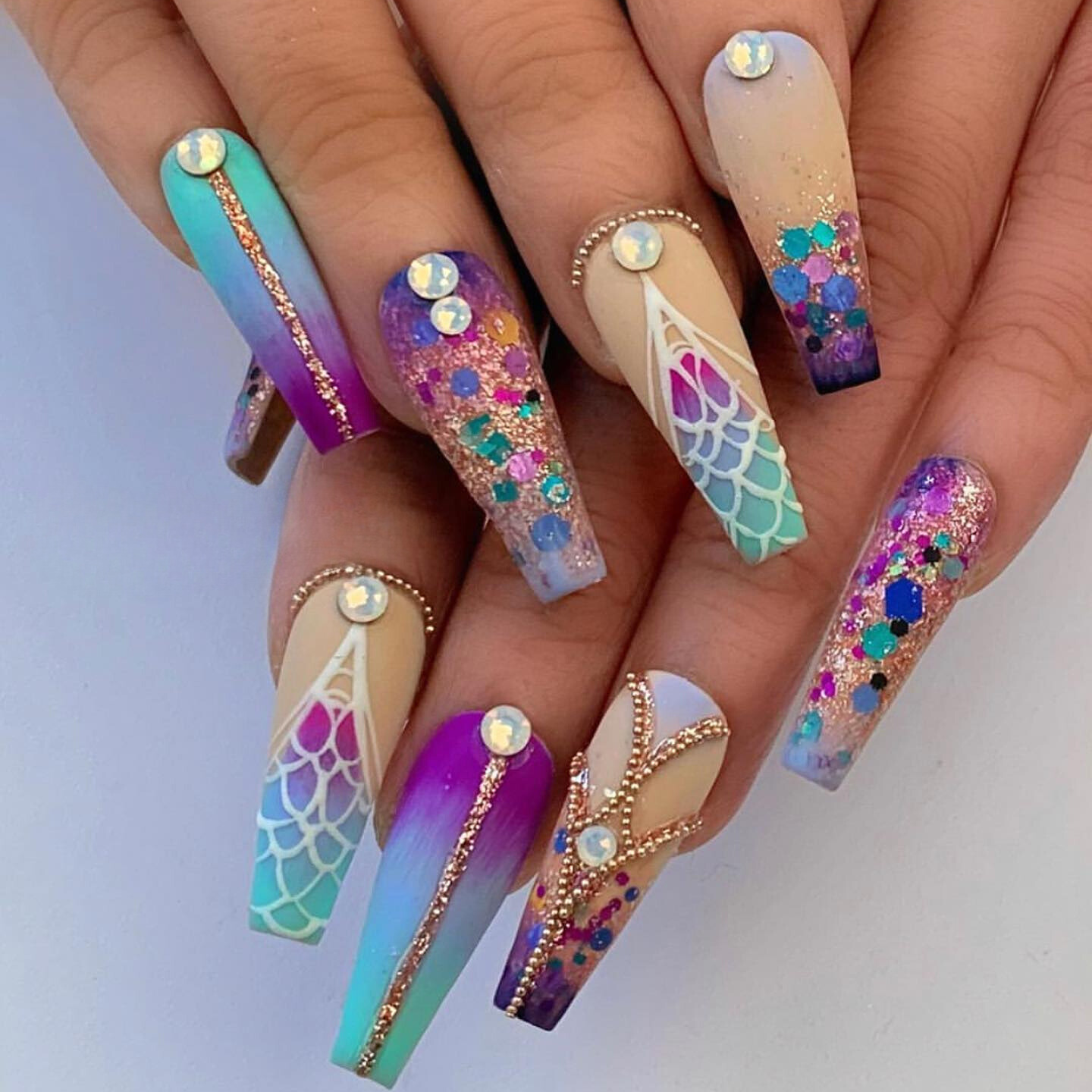33 Mermaid Nails Designs: Dive into Sea-Inspired Manicure Trends ...