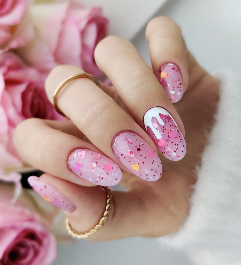 32 Summer Birthday Nails: Chic Trends for Your Special Day! - divagaze.com