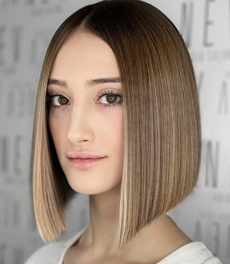 35 Trendsetting Short Bob Haircuts for a Chic 2024 Look - divagaze.com