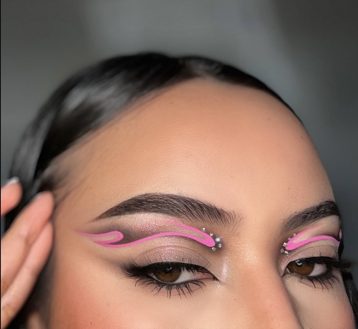 Explore 33 Pink Eyeshadow Looks: From Soft Elegance to Bold Drama ...